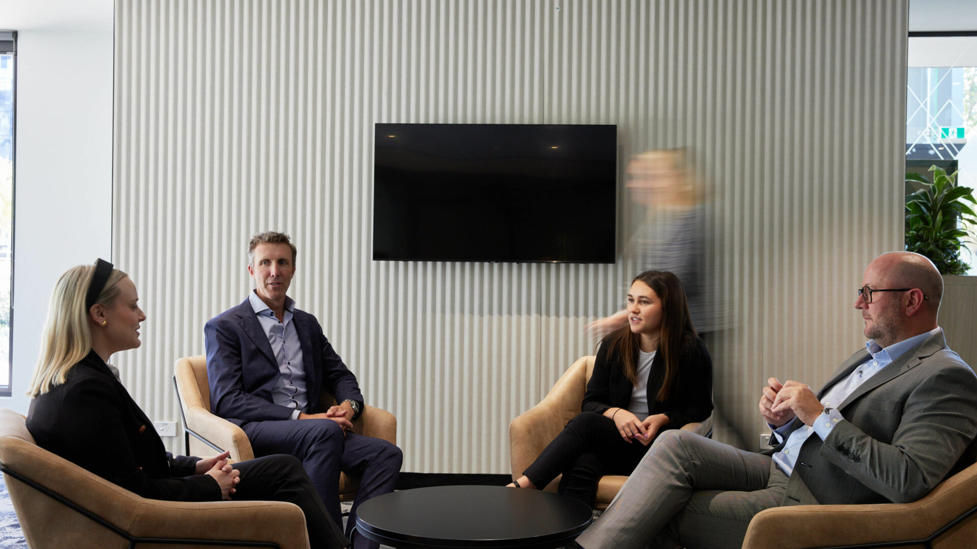 Contact Us – Vantage